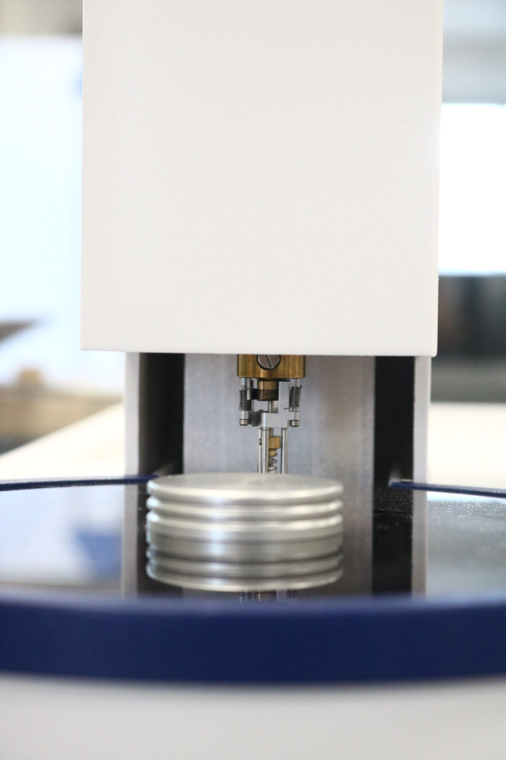 TGA, TGA-FTIR and TGA-MS analysis at FILAB laboratory