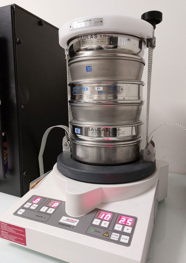 Sieving analysis laboratory - FILAB